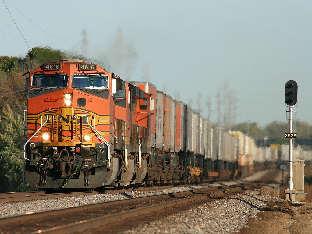 BNSF 4616
